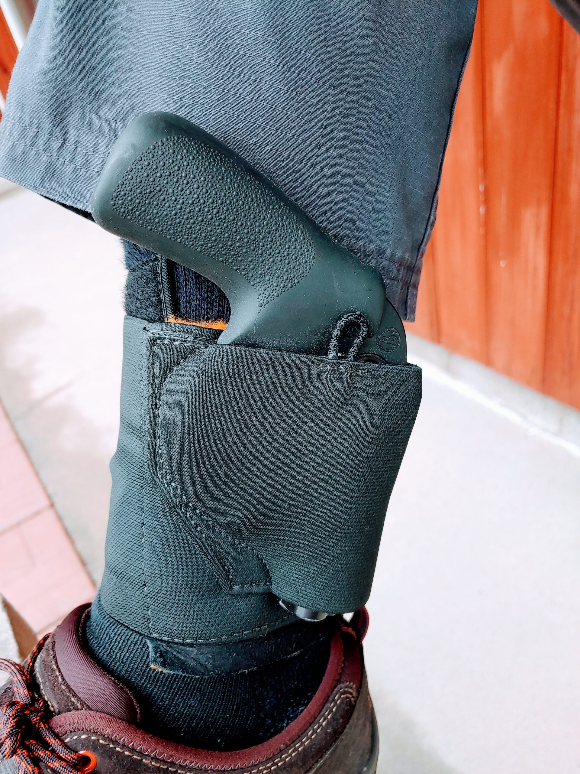 Ergonomic Ankle Carry - Snub Noir